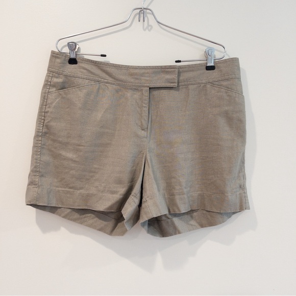 Ann Taylor | Shorts | Ann Taylor Signature Linen Blend Shorts Flat ...